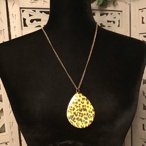 Jewelry | Super Cute Black Gold Metallic Leopard Print Pendant Long ...